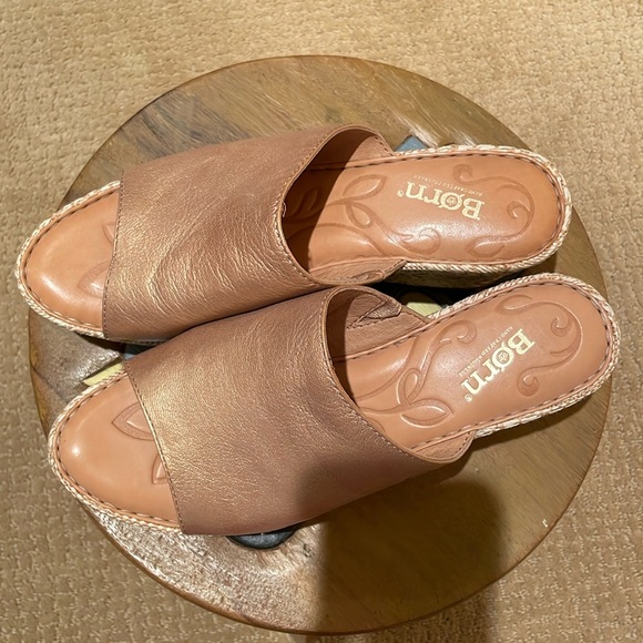 Born | Shoes | Born Wedge Sandals Size 8 | Poshmark